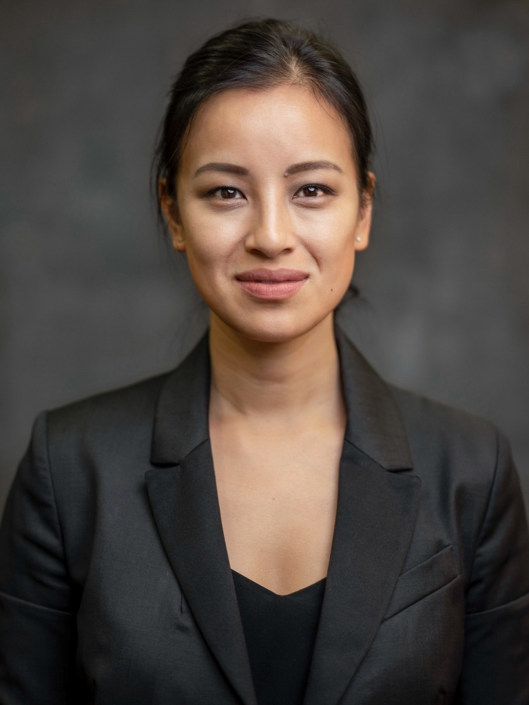 Headshot Photography Singapore - COCO Creative Studio