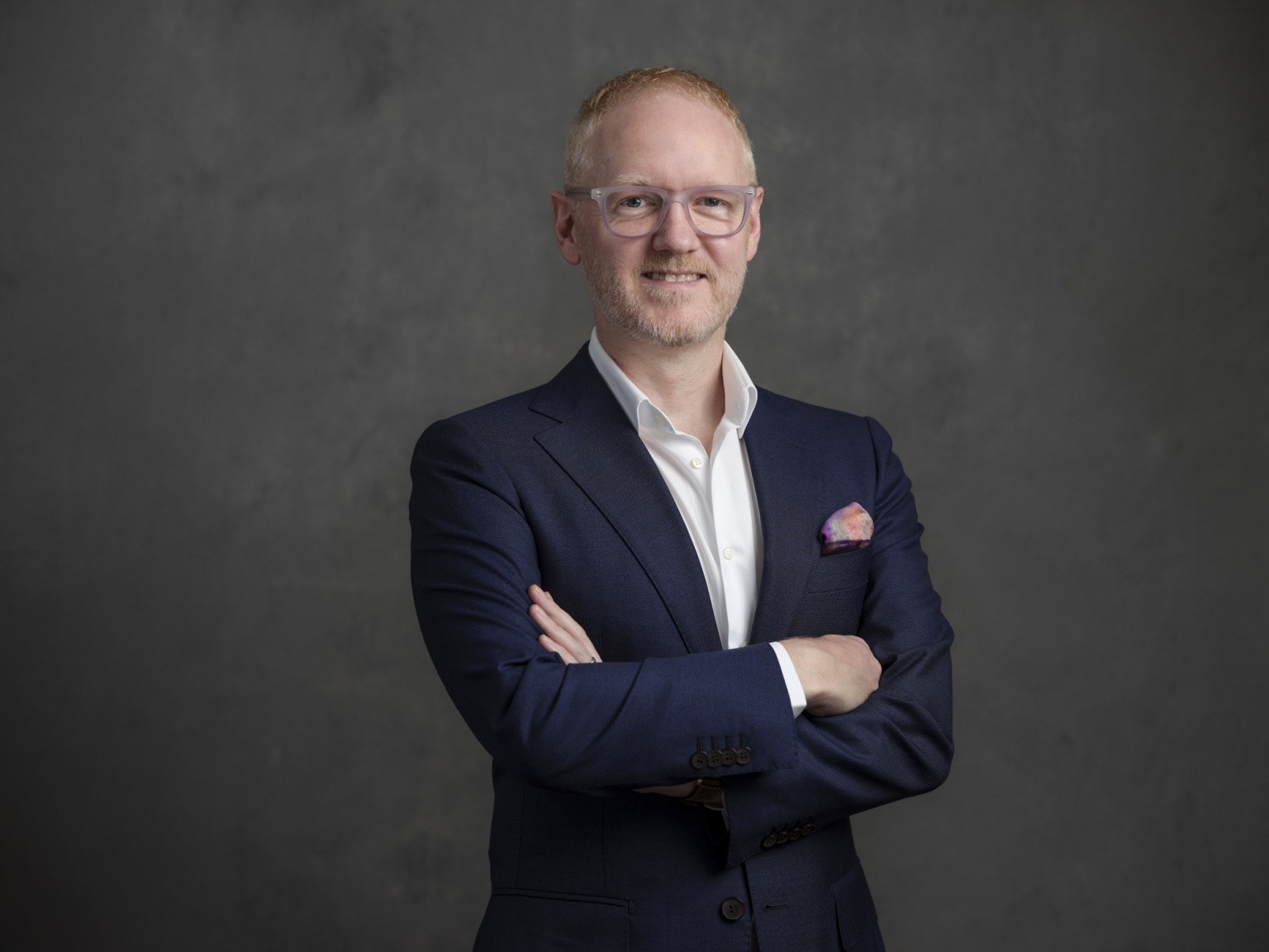 Headshot Photographer Singapore | Corporate Portrait Photography ...