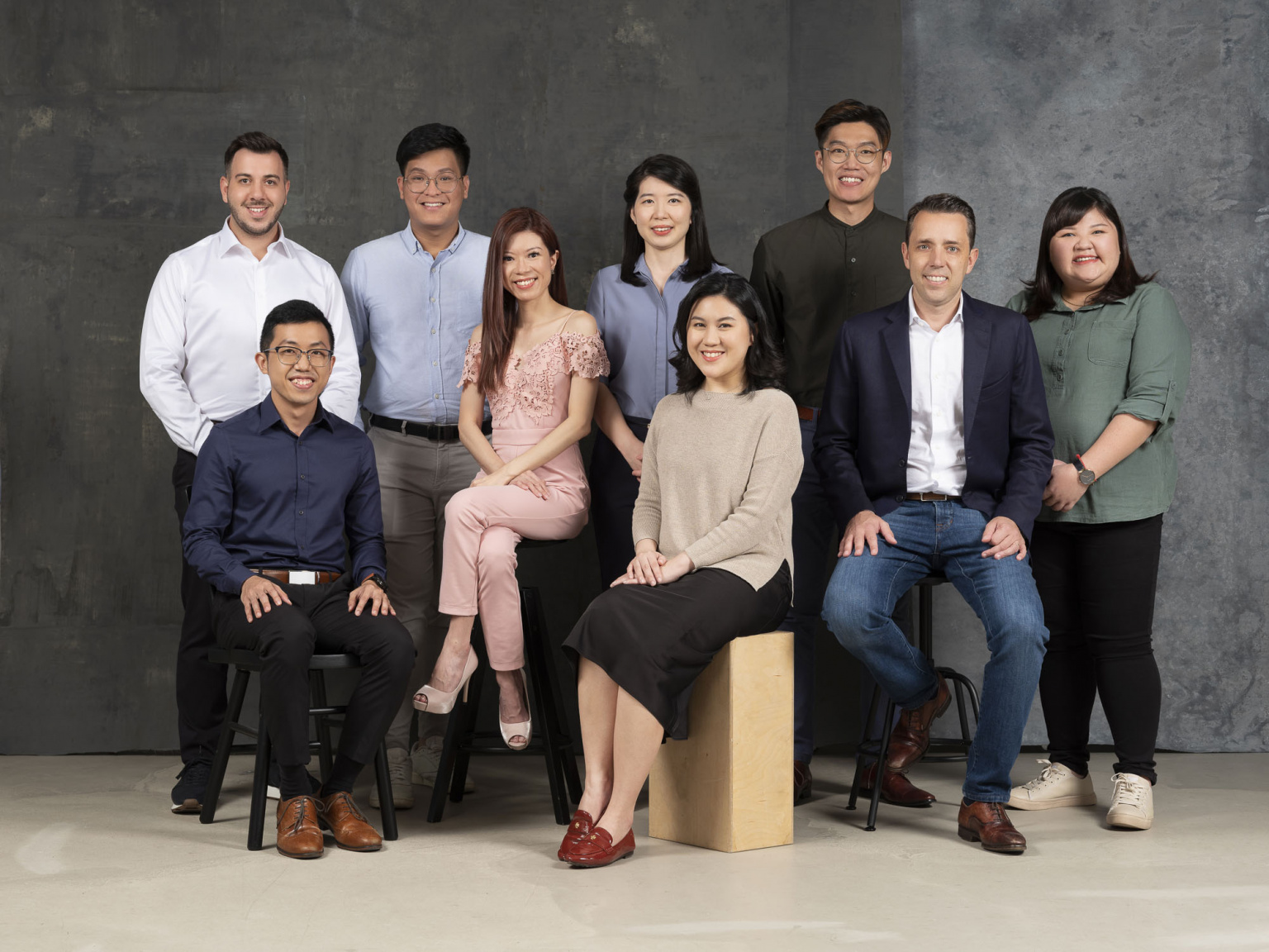 Corporate Group Headshot - COCO CREATIVE STUDIO