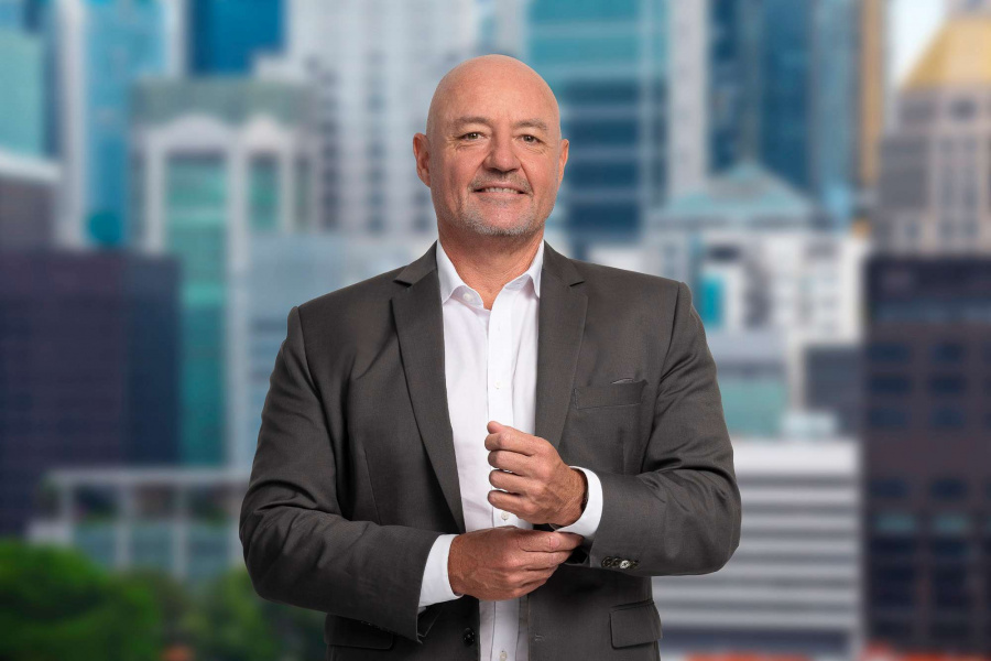 Professional Headshots for CEOs and Executives: A Guide to Portraits in ...